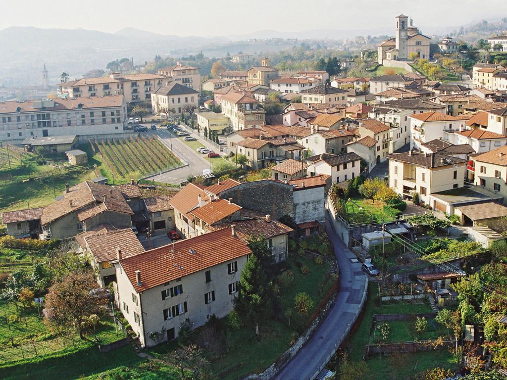 Kirche S. Stefano al Colle, Miglieglia - Aktivitäten im Tessin