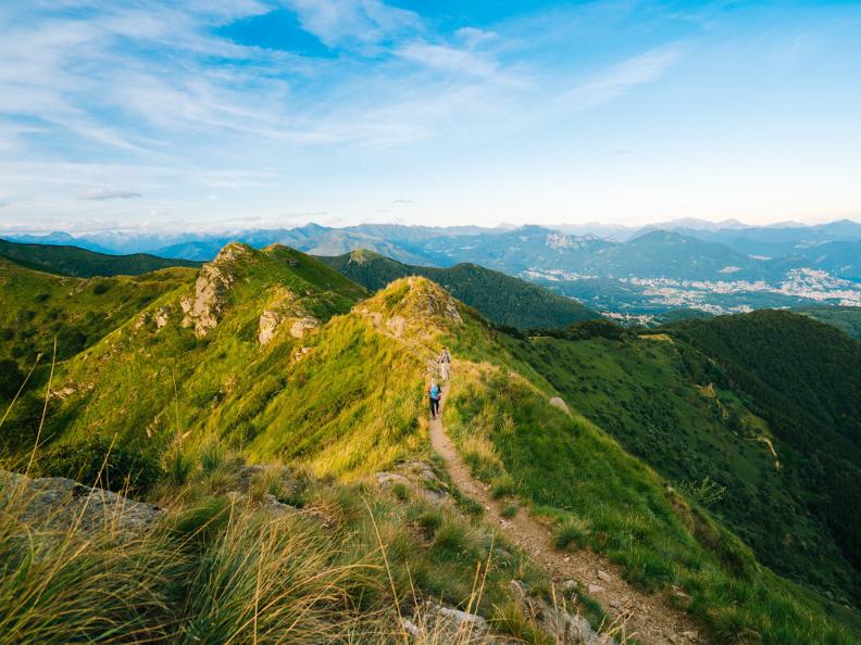 Der Höhenweg Monte Tamaro - Monte Lema, Rivera - Wandern und Biken im ...