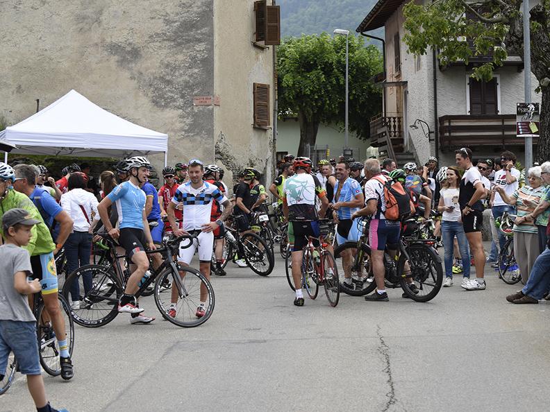 Valle Morobbia: Giubiasco - Carena, Giubiasco - Escursionismo e bike in ...